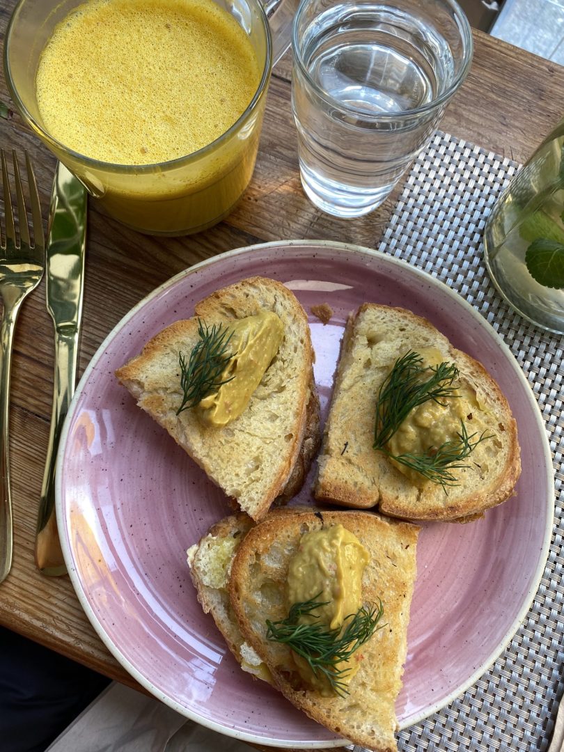 Vegan-friendly Breakfast Restaurants in London - Thyme with Tina